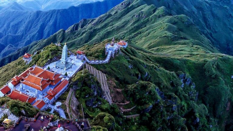 Đỉnh Fansipan - Kinh nghiệm du lịch Fansipan chi tiết nhất