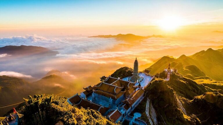 Đỉnh Fansipan - Kinh nghiệm du lịch Fansipan chi tiết nhất